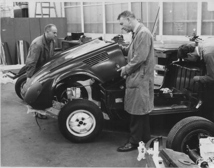 Factories at Work: Triumph Preps the LeMans Spitfires – The Chicane