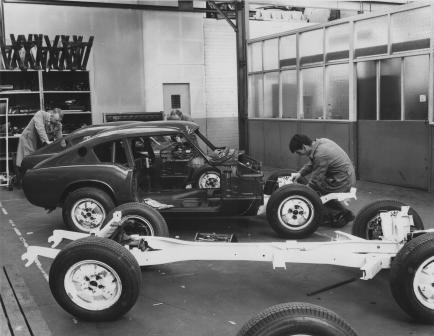 Factories at Work: Triumph Preps the LeMans Spitfires – The Chicane